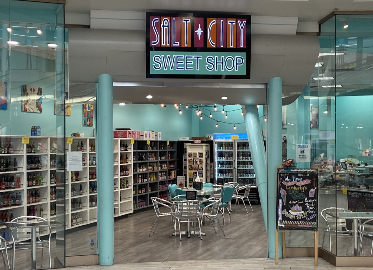 Mall Sweet Shop for Sale - Biznis Resource